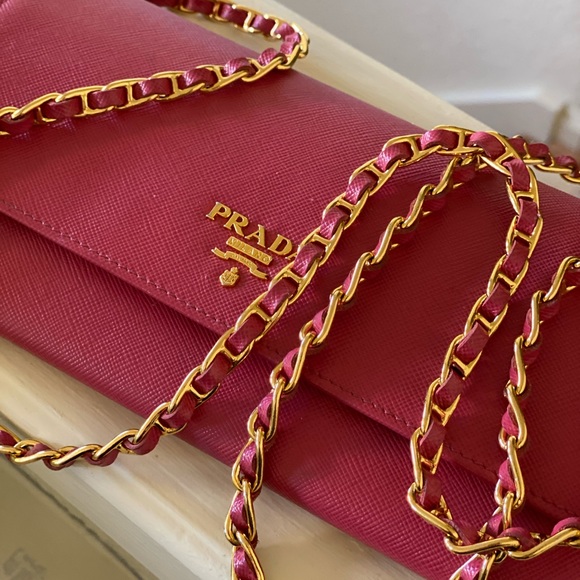 Prada | Bags | Prada Wallet On Chain Saffiano | Poshmark